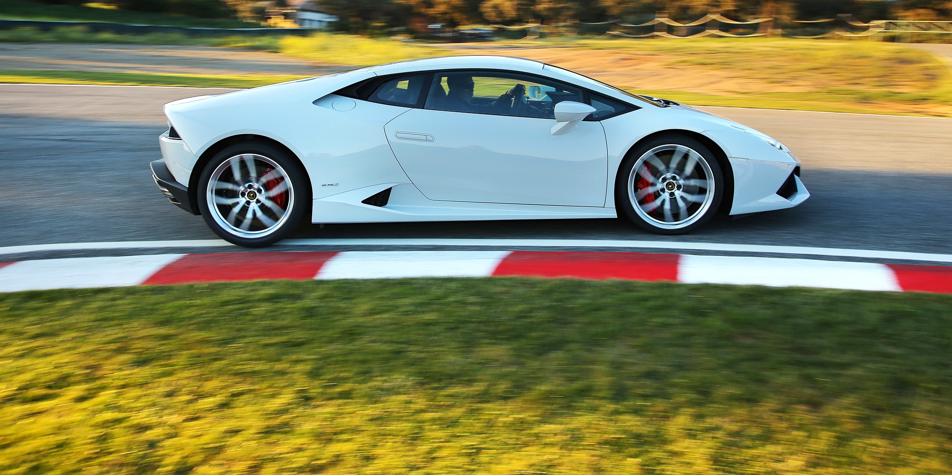 Top 10 Sports Cars Worth Waiting For | The Official Blog of SpeedList.com